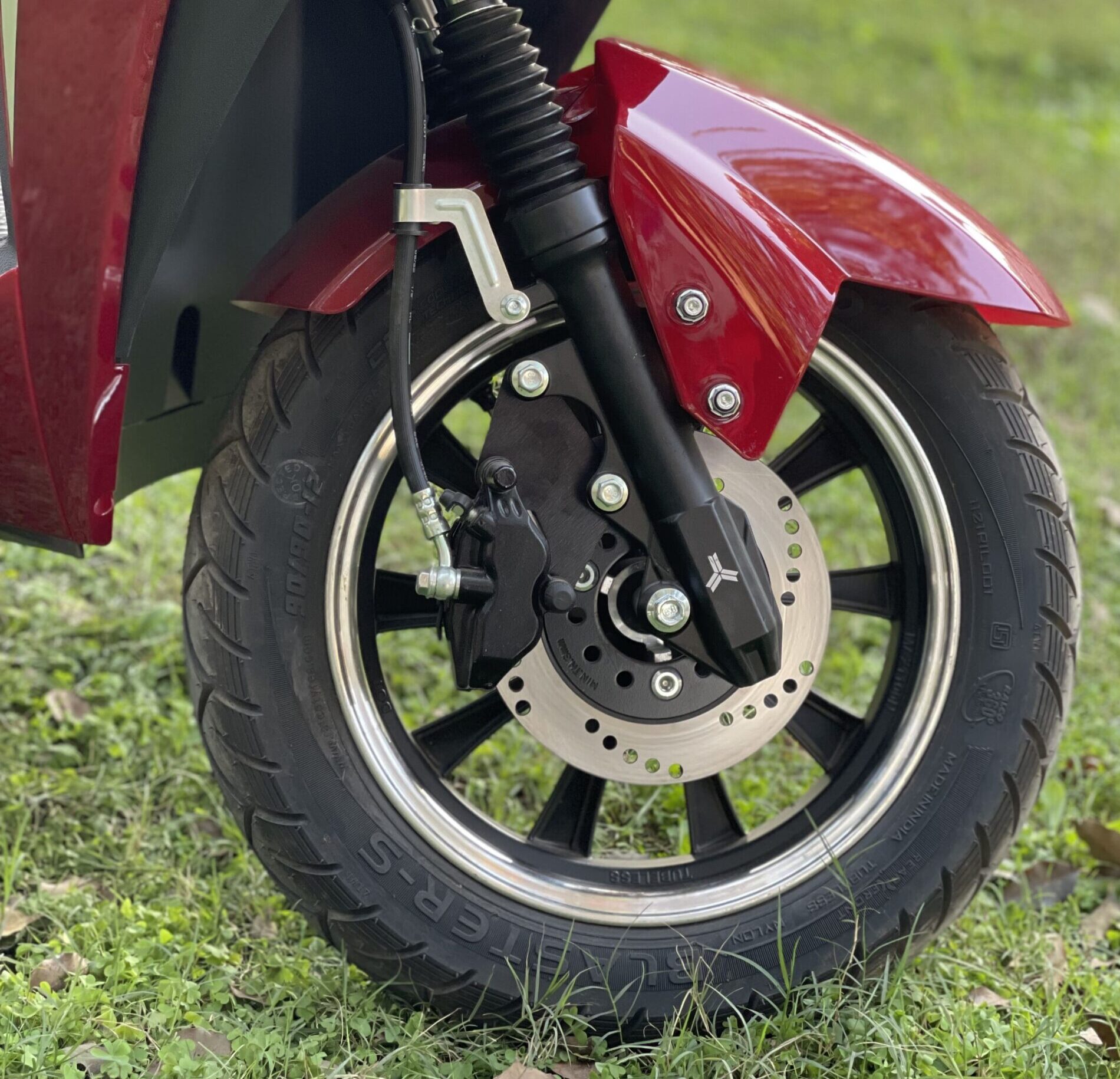 Accelero X-PRO - Electric Scooter